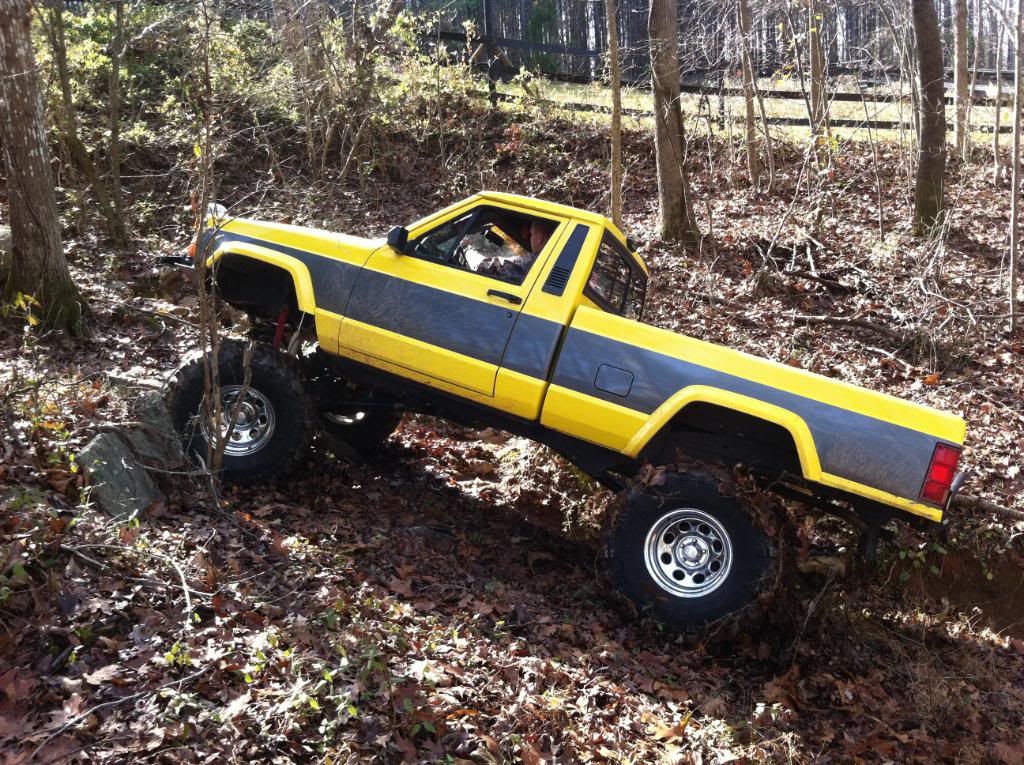 Built yellow 89 comanche lifted - Jeep Cherokee Forum
